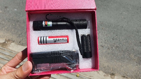 JD-303 Green Laser Pointer - VTENH