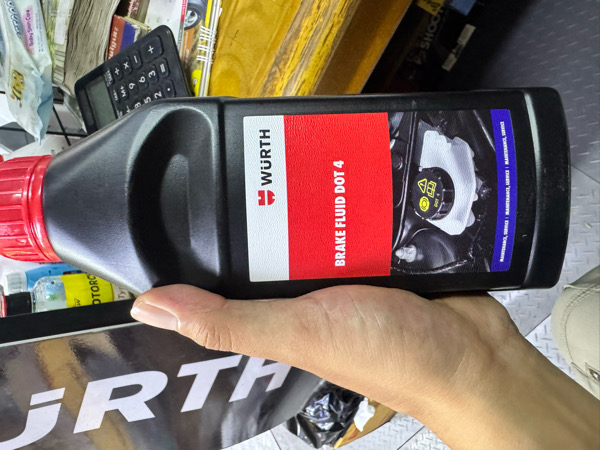 Wurth Brake fluid Dot4 500ml - VTENH - Shop Easy