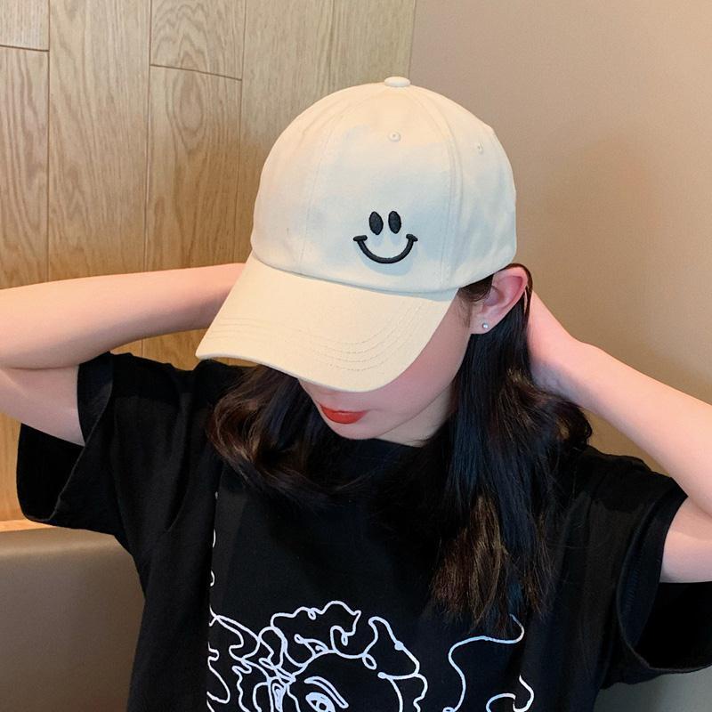 🇹🇭 Embroidered Smiley Face Baseball Cap - VTENH